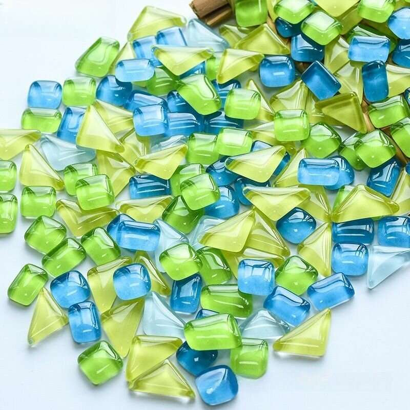 Стеклянная крошка, мозаика кусочки, около 140-160шт/200г