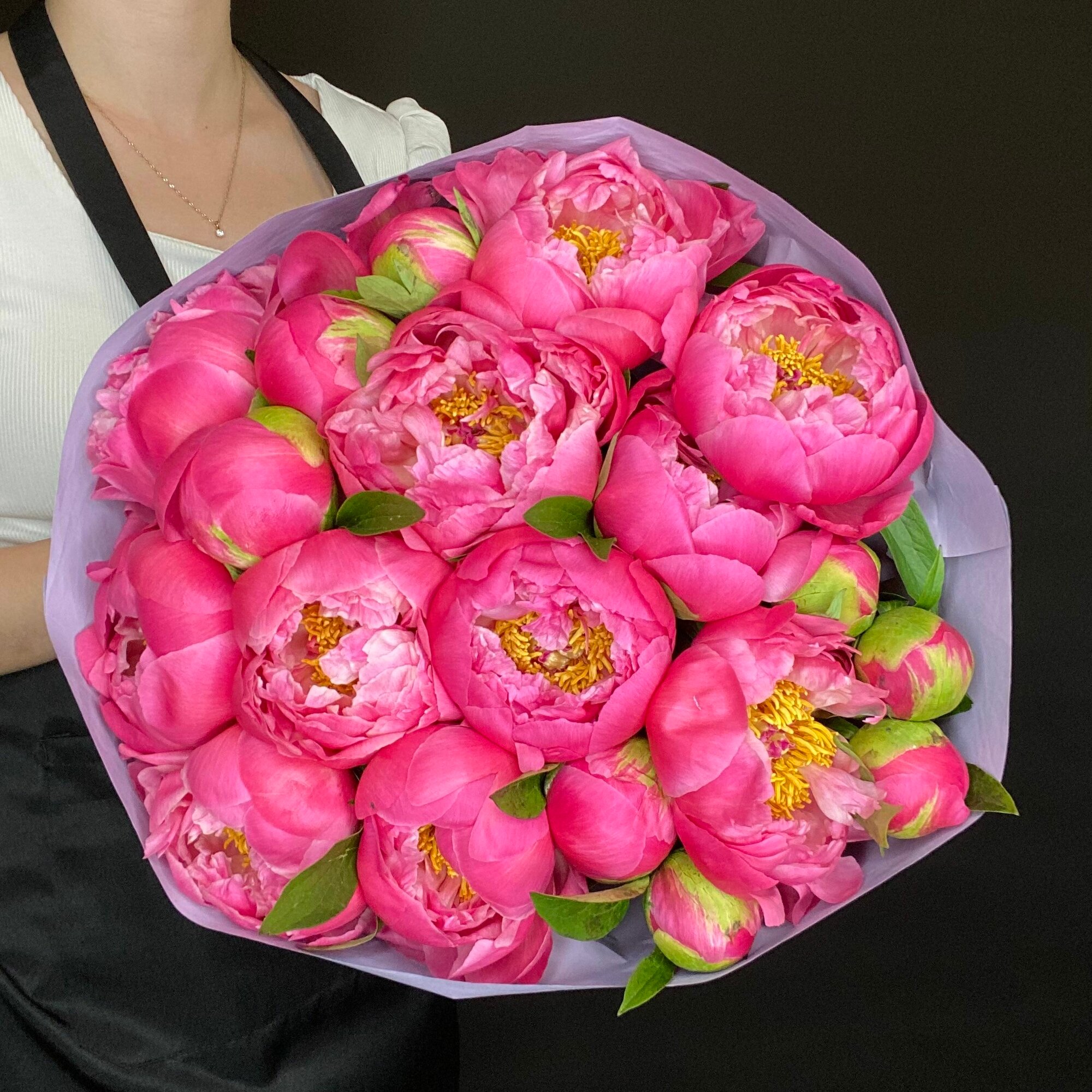 Коралловые пионы