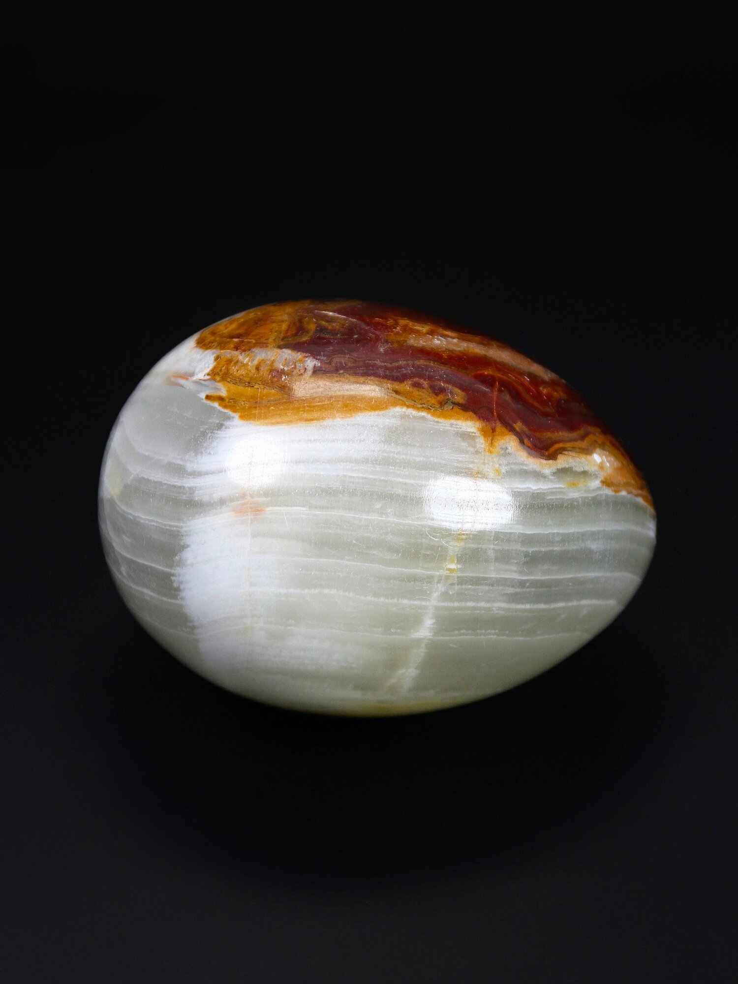 Яйцо - натуральный камень Оникс, 7 см, 1 шт - самоцвет для декора, интерьера и коллекции