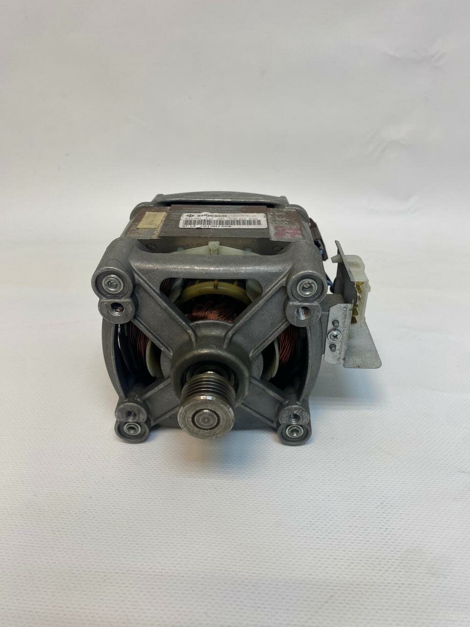 87 Двигатель для стиральной машины Indesit 940F1I б/у - 6 контактов