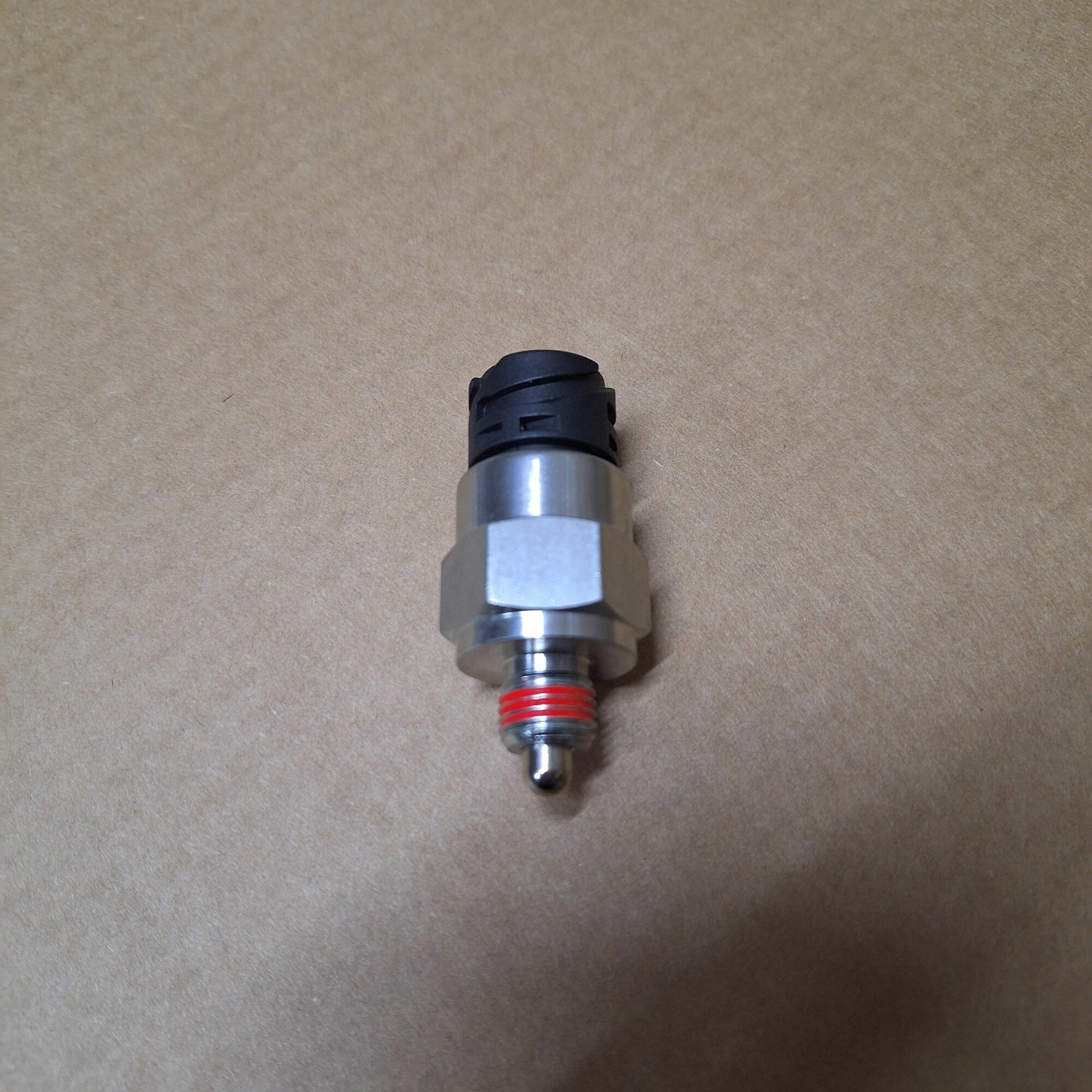 2411021-ZM01AA Датчик блокировки дифференциала редуктора DONGFENG GX DFH4180