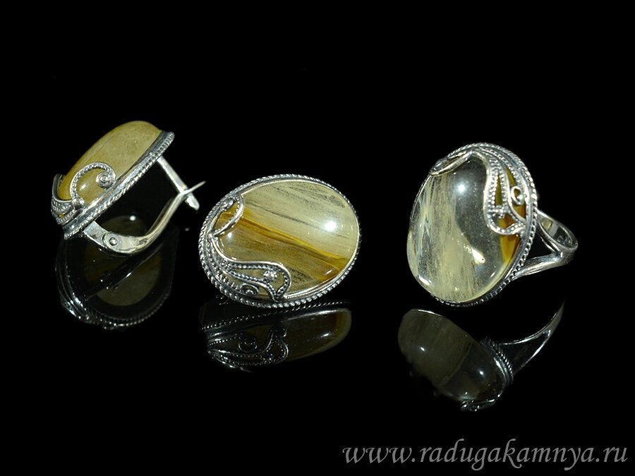 Комплект бижутерии: кольцо, халцедон