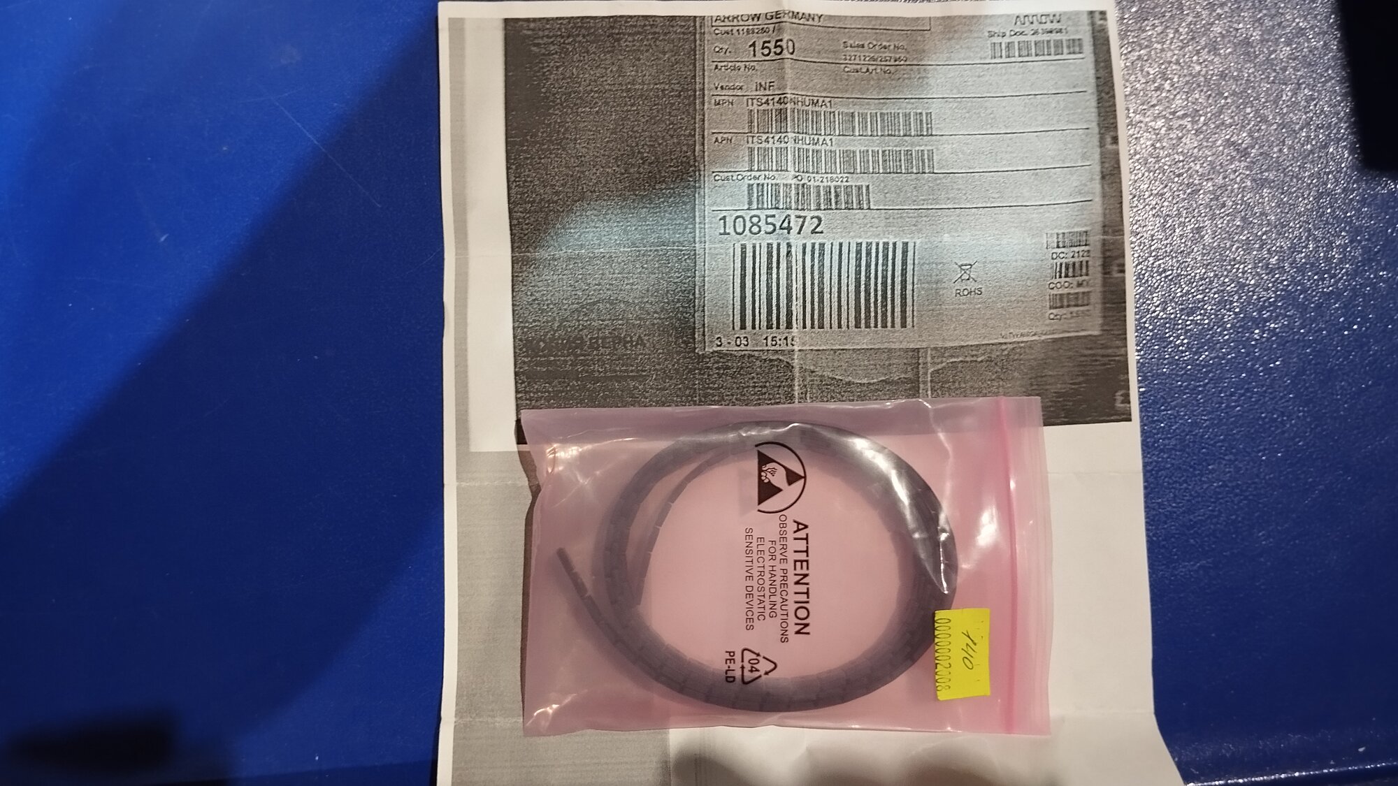 Высокоимпульсный переключатель ITS4140NHUMA1 Infineon , защита от короткого замыкания, 1 шт.