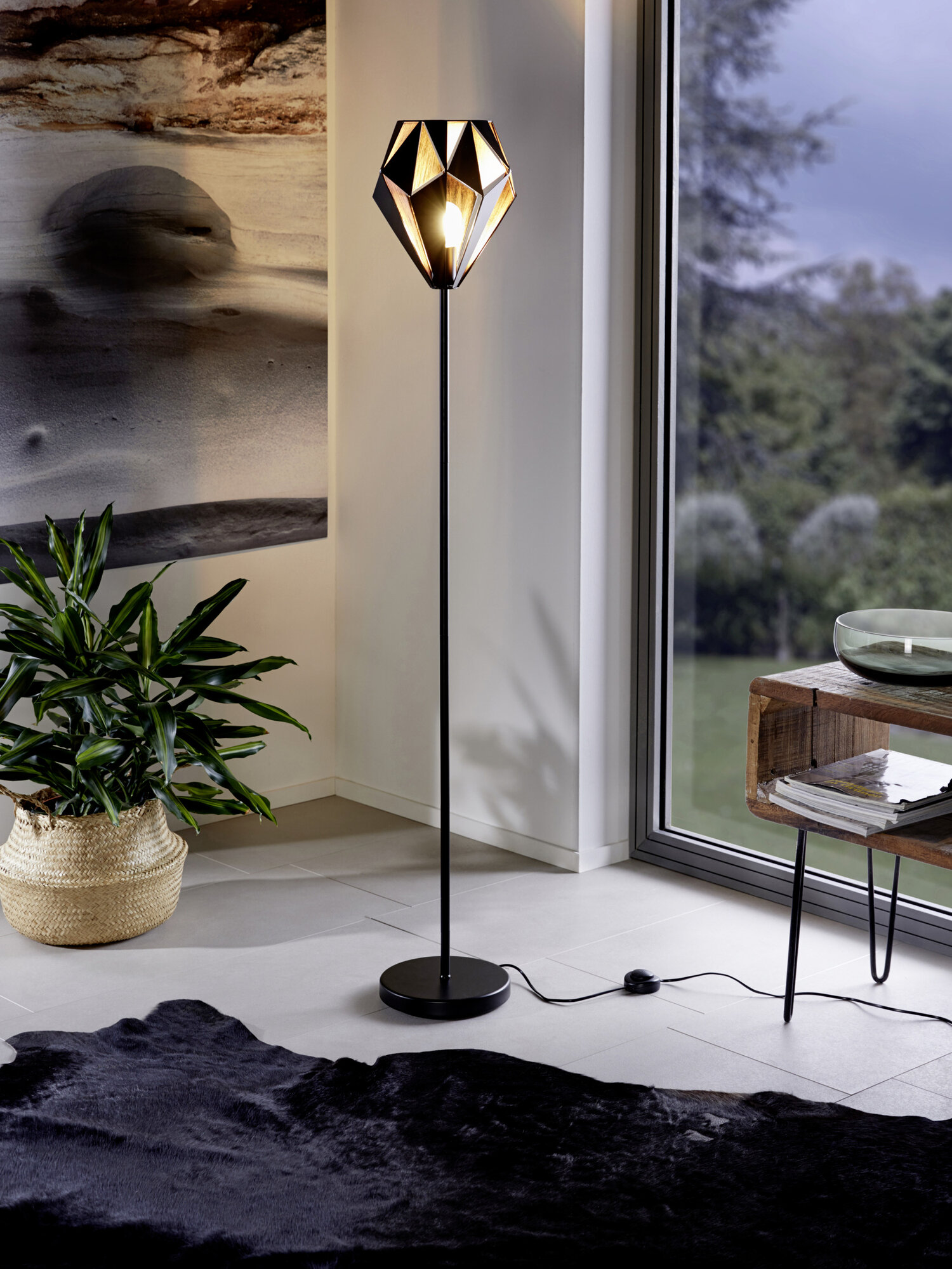 49994 Торшер EGLO Carlton, сталь, цвет черный/золотой внутри