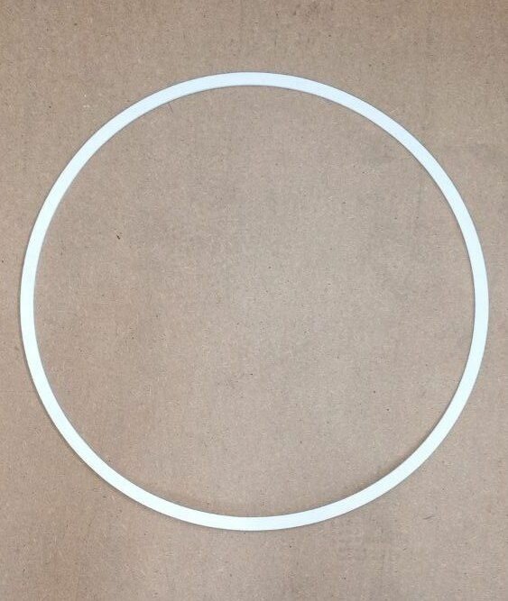 Фторопласт Ф4 листовой, кольцо d нар:695мм, d внут:659мм, S:5мм, 0.4кг (обрезок конструкционный)