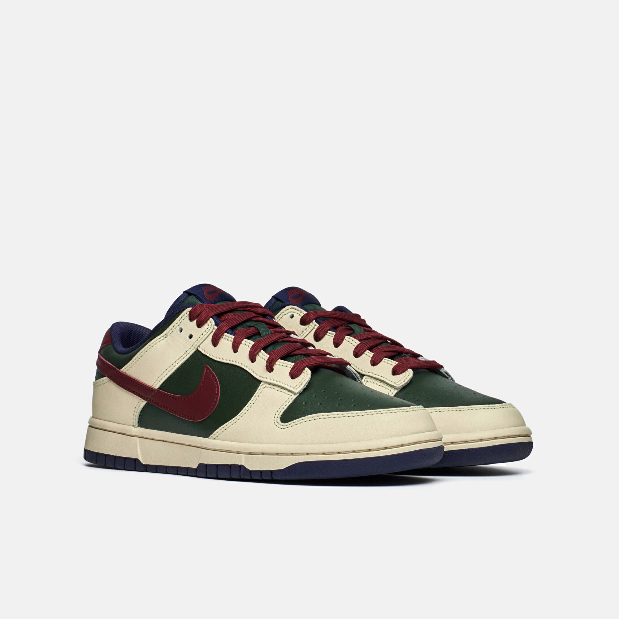 Кроссовки Dunk Low