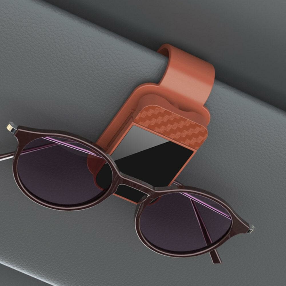 Держатель для очков автомобильный / крепление на солнцезащитный козырек на магните / зажим для очков кожаный