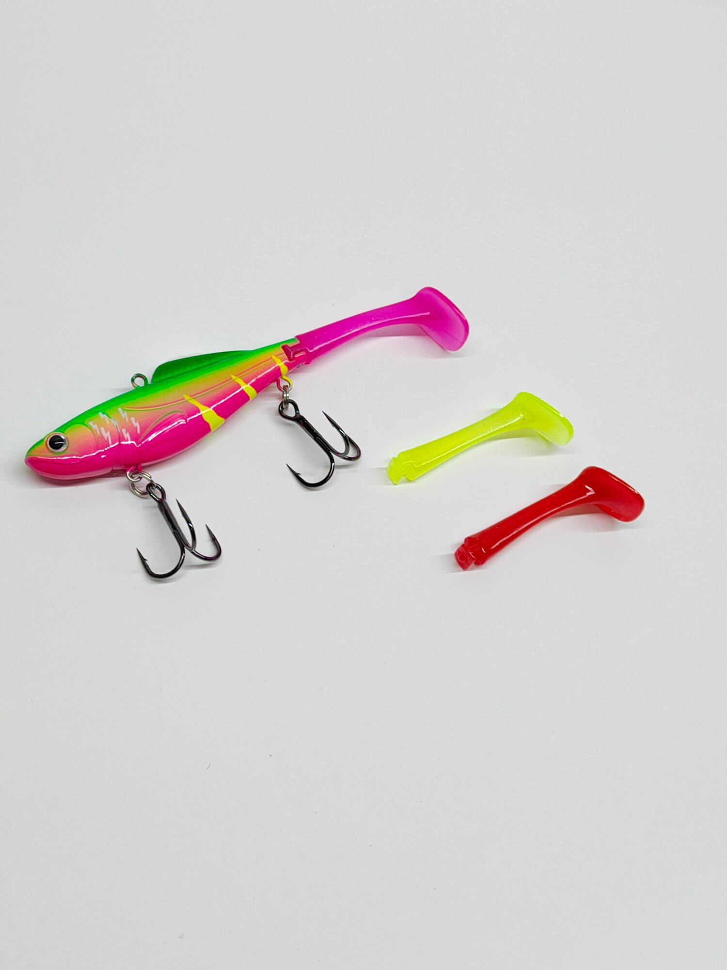 Раттлин (виб) на судака, на щуку Grows Culture Attacker (Вагнер) Vib 100мм 18г. Цвет #UV 05