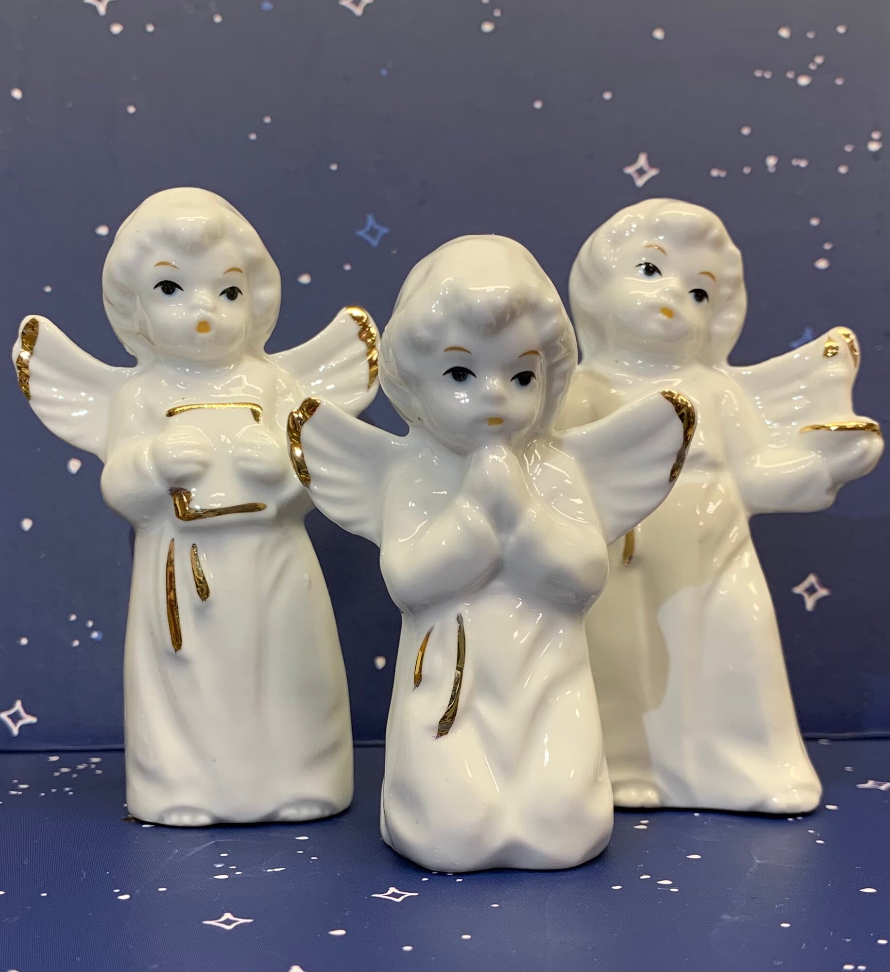 Статуэтки "Ангелы", фарфоровые, интерьерные, набор 3 шт, белые с золотом