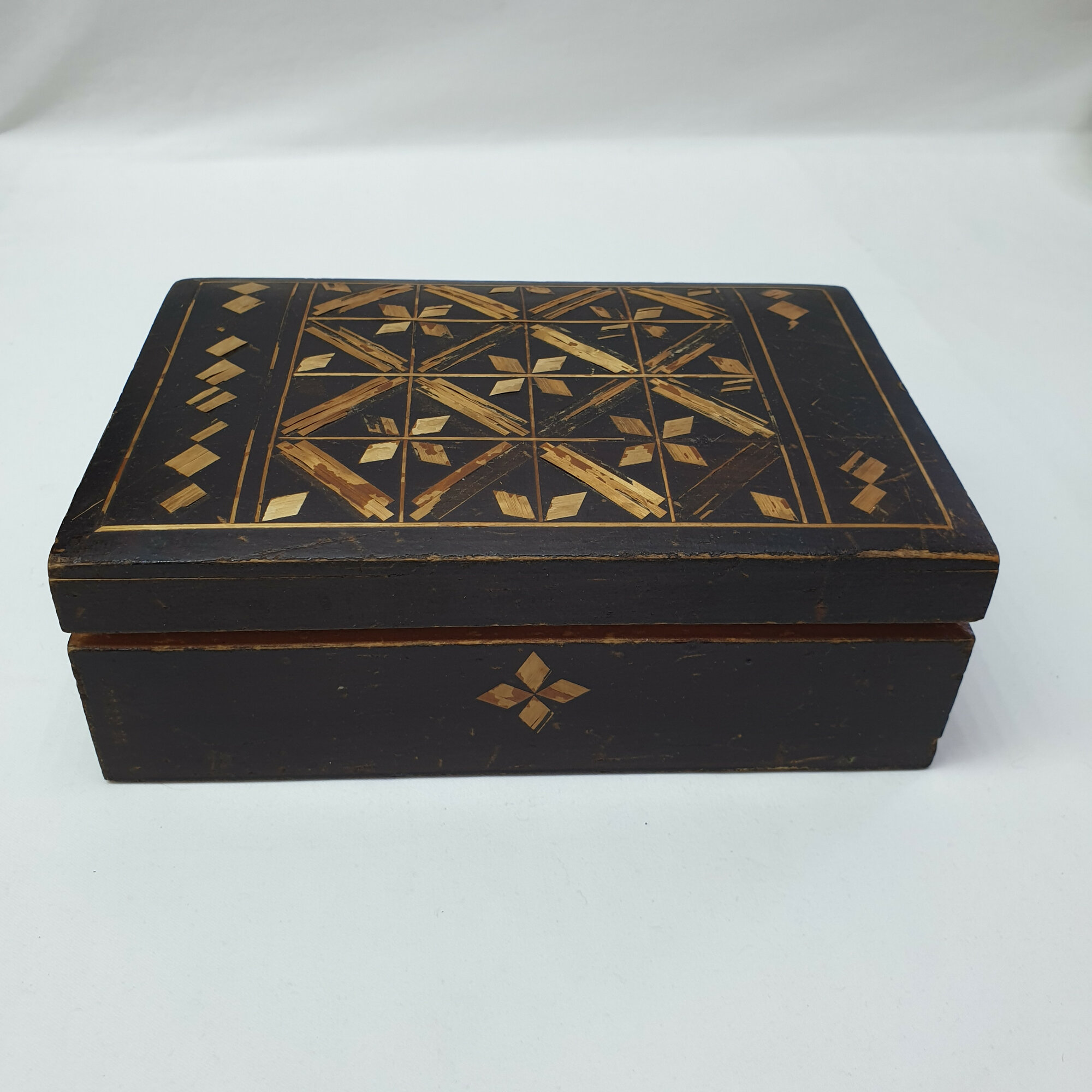 Винтажная шкатулка 14х22, соломка, дерево, следы времени. СССР