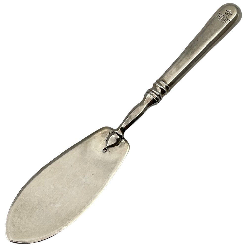 Лопатка для вторых блюд, 0.84 проба, 1835-1890 гг, мастер Коробка Федор, Киев, Российская Империя