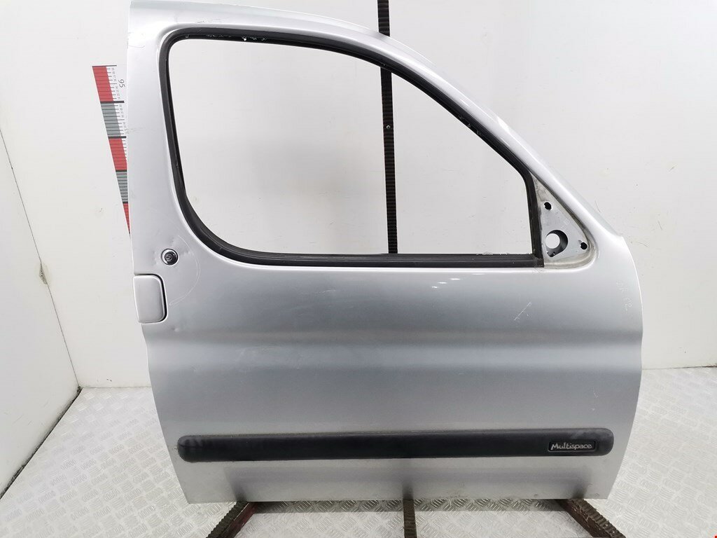 Дверь передняя правая Citroen Berlingo 1 9004W2 арт. 1836616