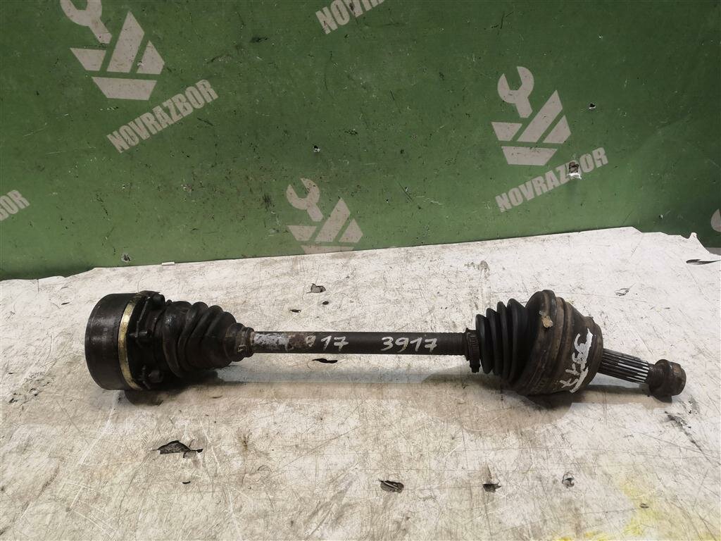 Полуось передняя левая VW Passat B3 1988-1993