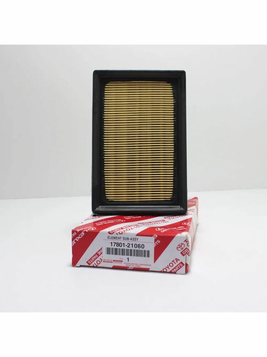 Фильтр воздушный Toyota 17801-21060