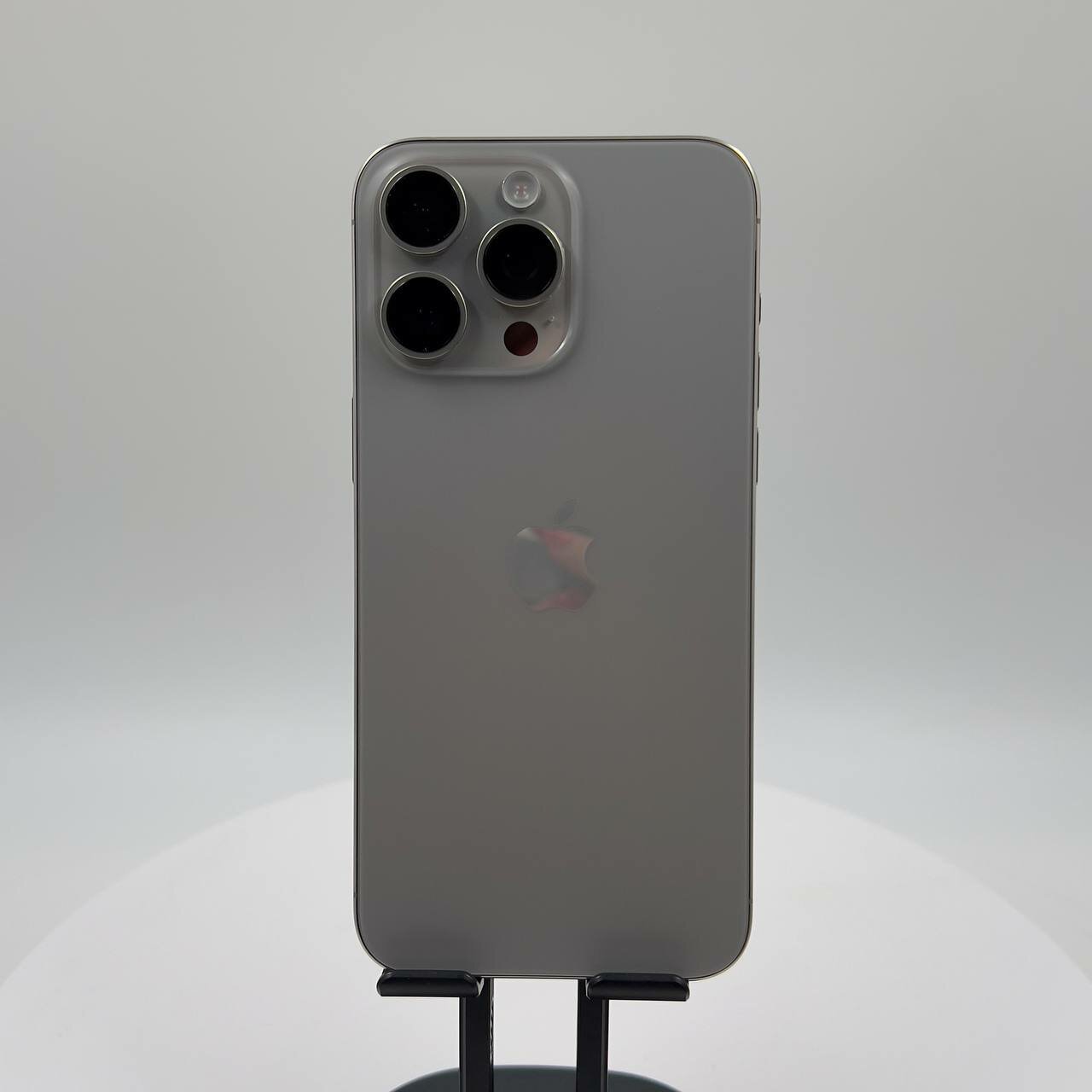 Смартфон Apple iPhone 15 Pro Max 512 ГБ, Dual: nano SIM + eSIM, натуральный титан