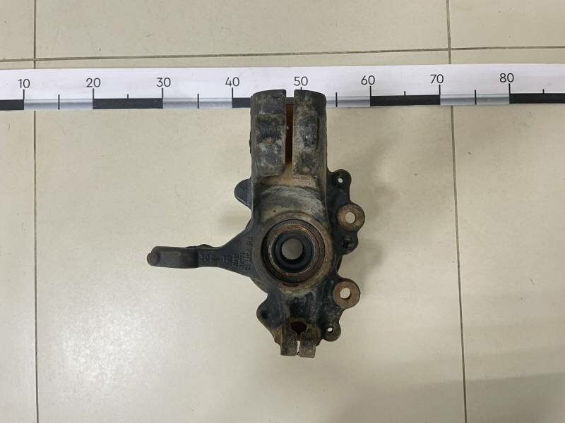 Кулак поворотный передний левый Ford Focus 3 2011 кат.номер: 1702855 CV6Z3K186A