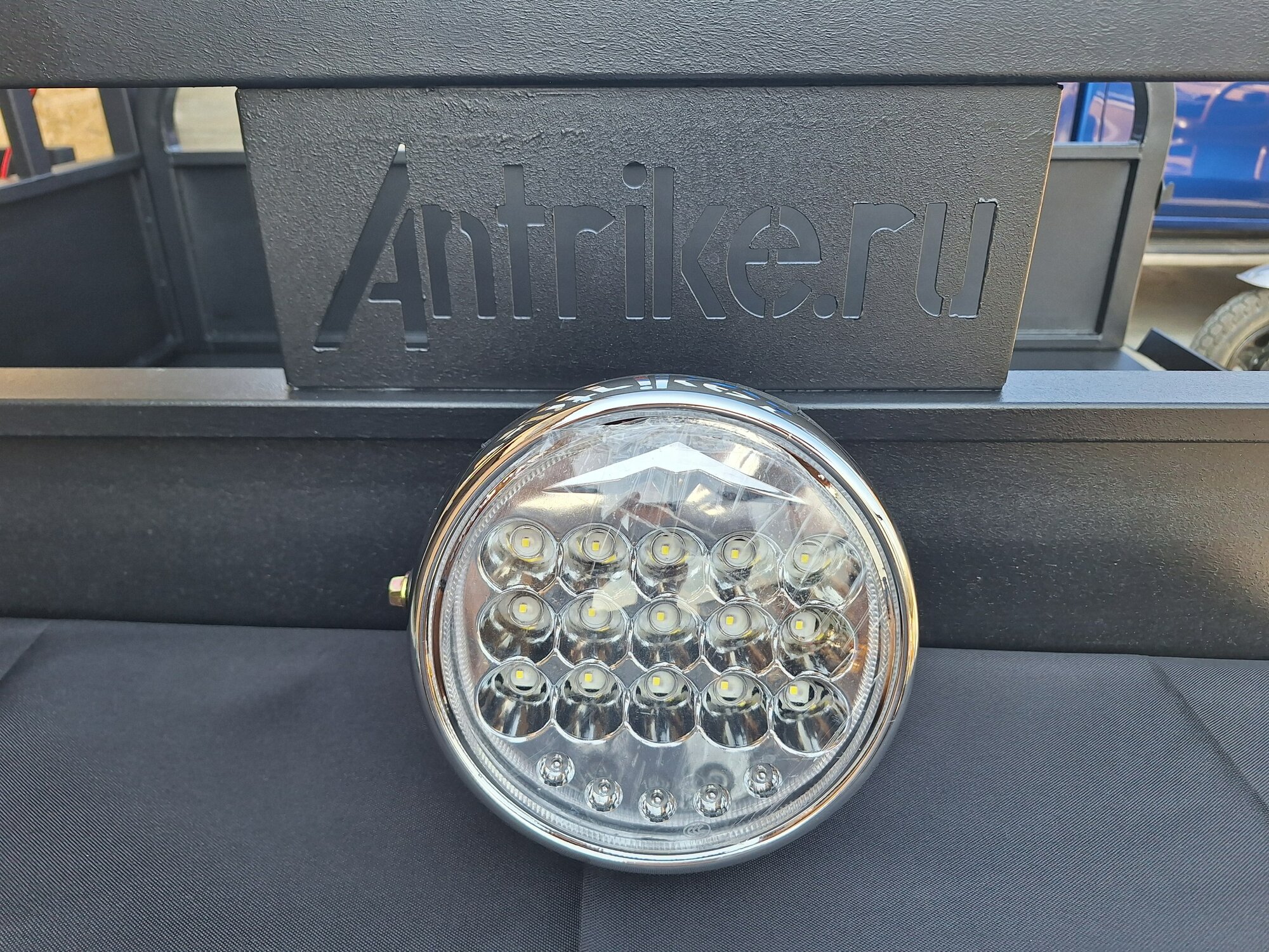 Передняя фара для грузовых трициклов Antrike и других подобных