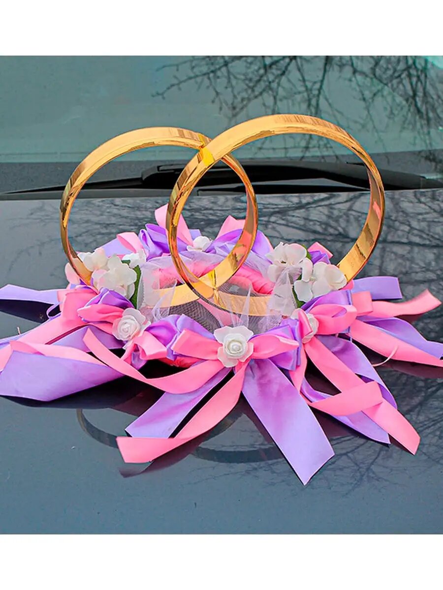 Украшения на машину - свадебные кольца, на крышу авто молодоженов