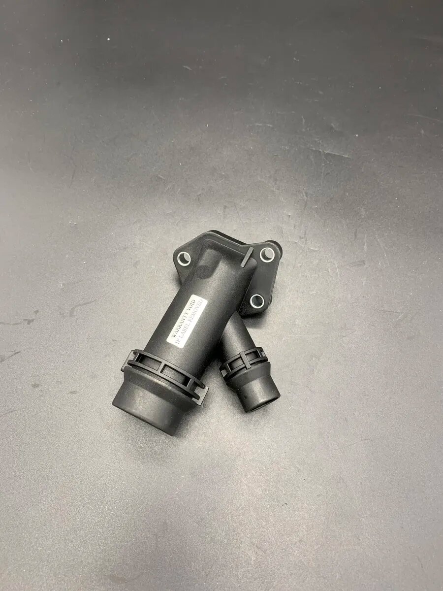 Фланец системы охлаждения Новое