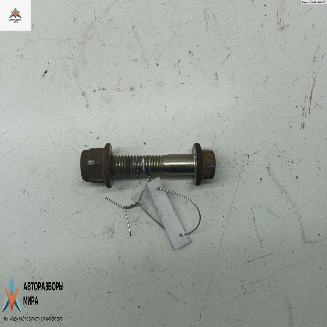 Болт крепления Ford Focus рест. 2001