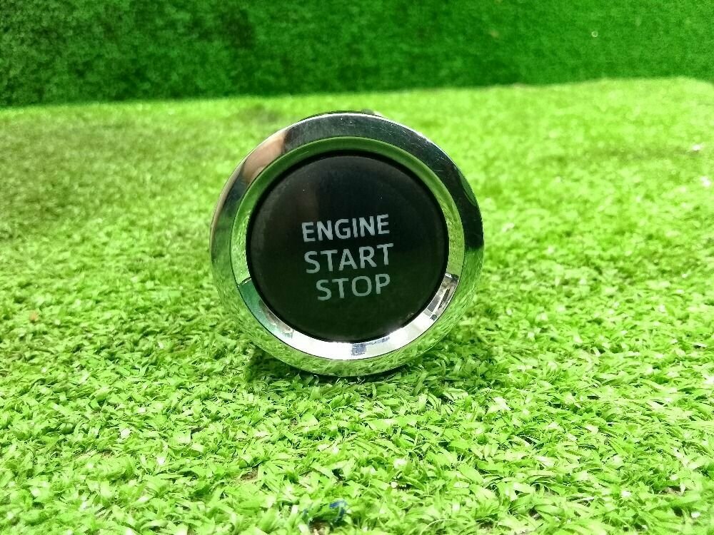 Кнопка старт-стоп Toyota Camry XV50 Б/У с пробегом