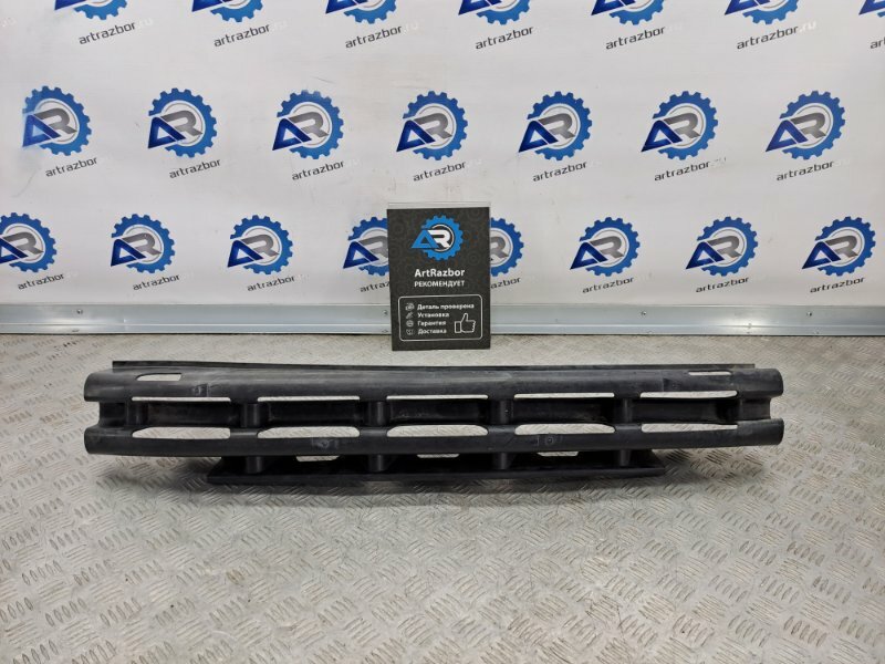 Б/У Усилитель переднего бампера LADA Priora / Лада Приора