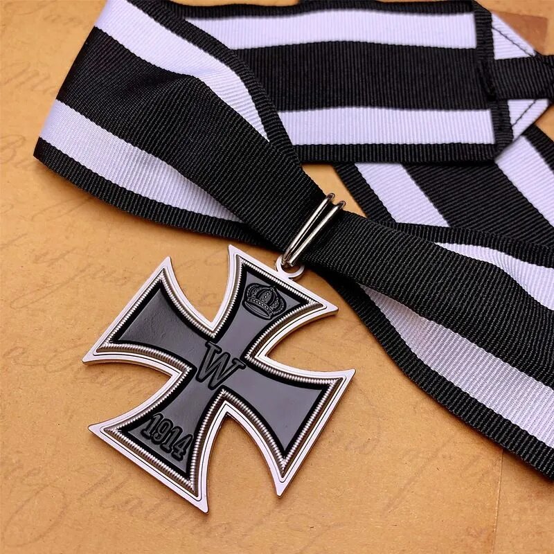 Немецкий Железный крест 1813 года Копии Золотисто-желтый