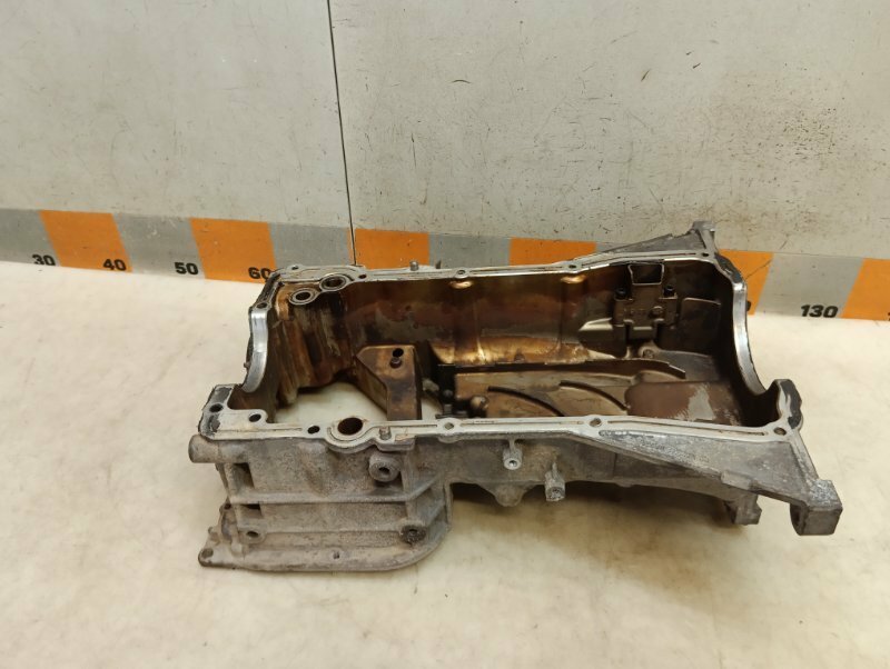 Б/У Поддон масляный двигателя Верхняя часть Ниссан 3.5 VQ35DE Поддон масляный двигателя Nissan Maxima 2003 A34 423443 NISSA...