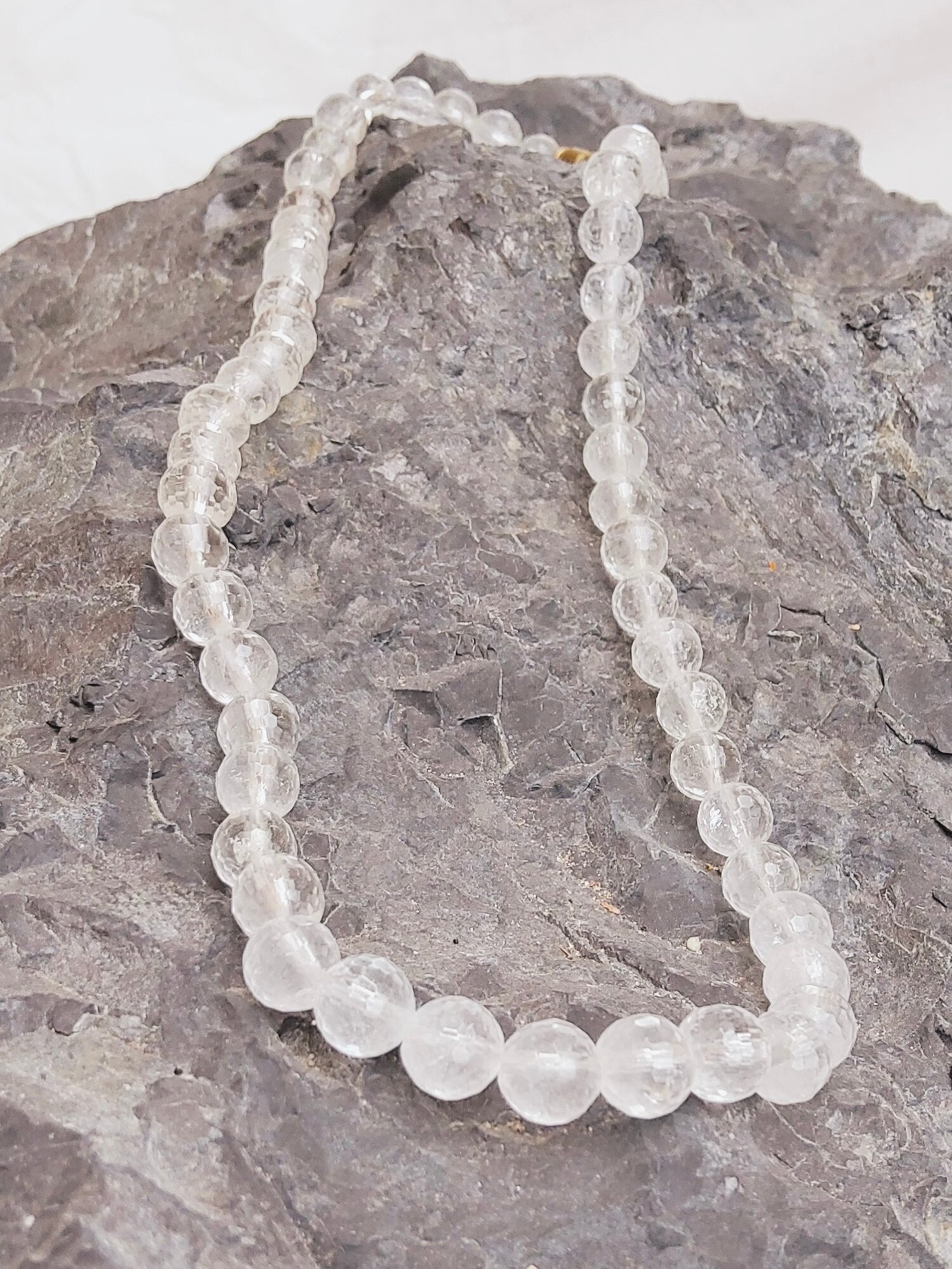 Бусы, топаз