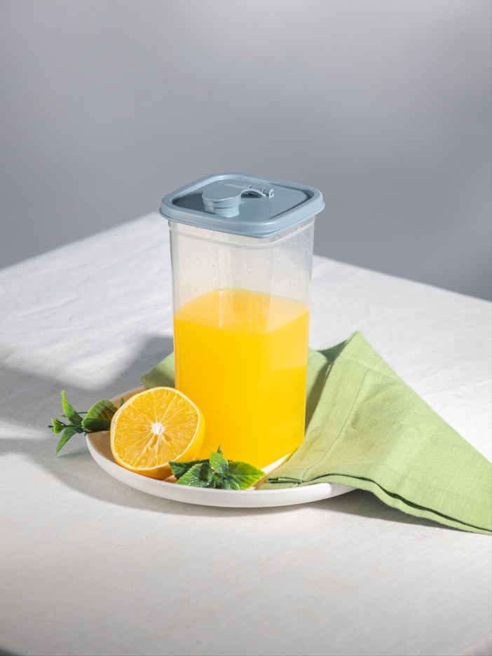 Кувшин HOBBY LIFE TOWER синий 1500мл, с крышкой, пластиковый