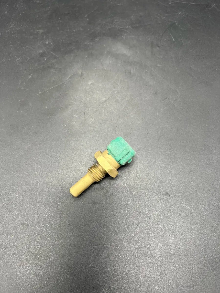 Датчик температуры включения вентилятора Контрактный Toyota