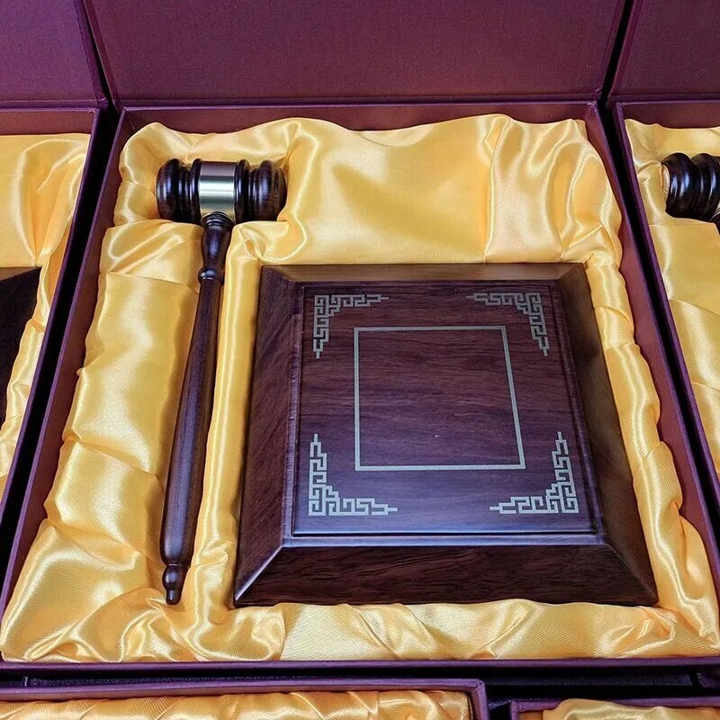 Молоток Судьи