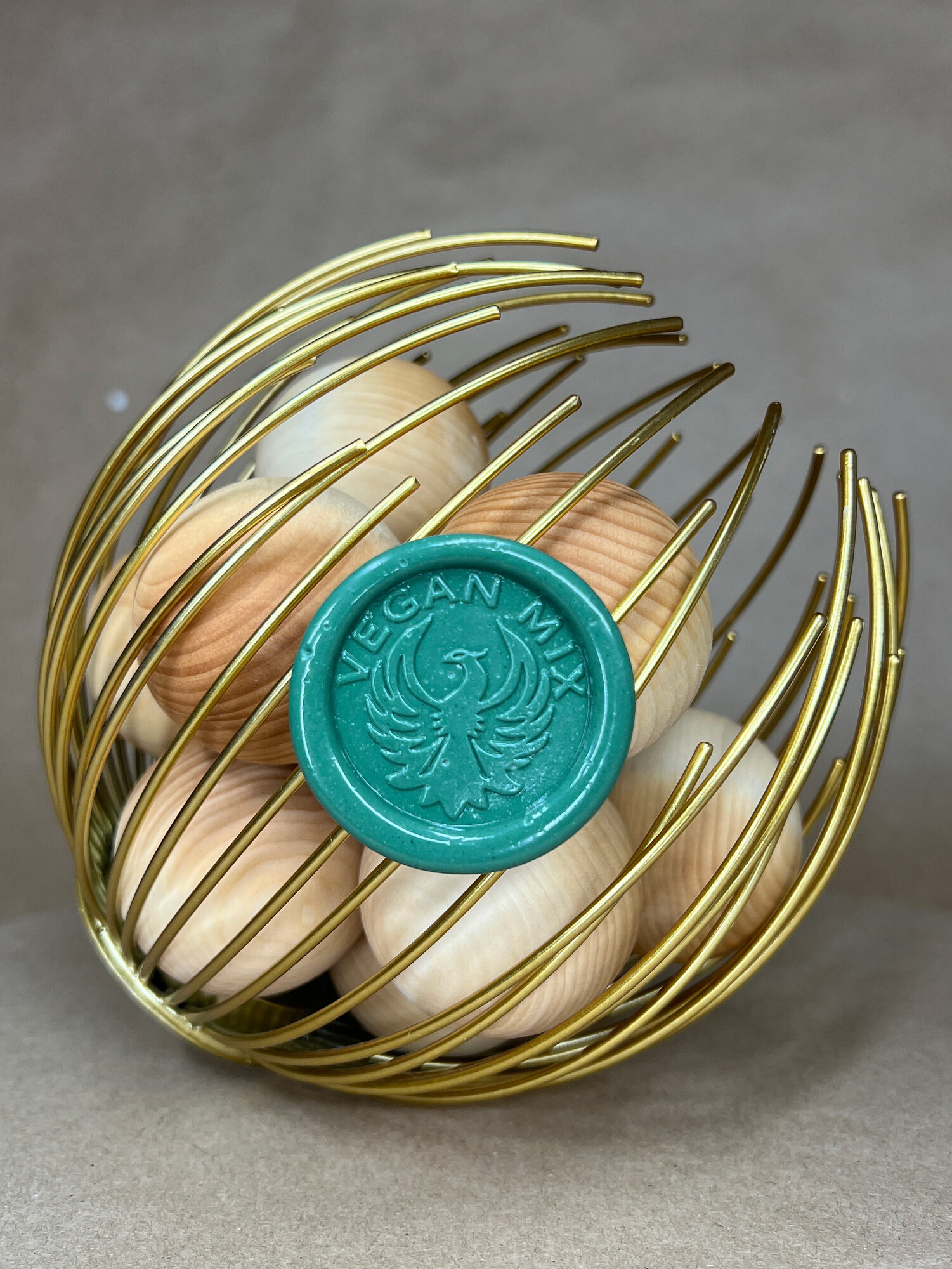 Интерьерная арома композиция Vegan Mix aroma №3 с ароматом черного тмина и бергамота 280 мл (180 мл пропитка шаров + 100 мл)