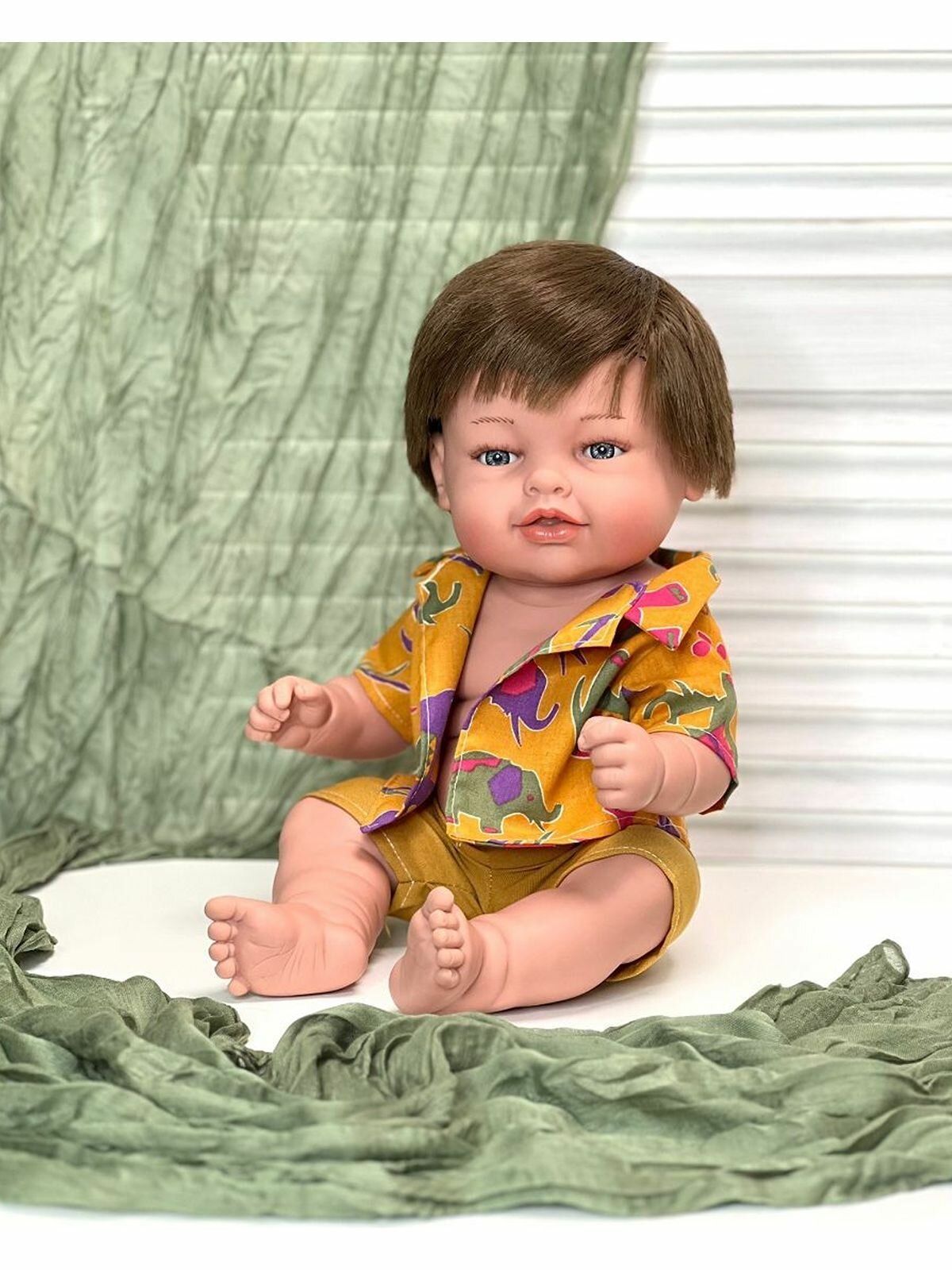 Кукла Manolo Dolls виниловая Leo 45 см