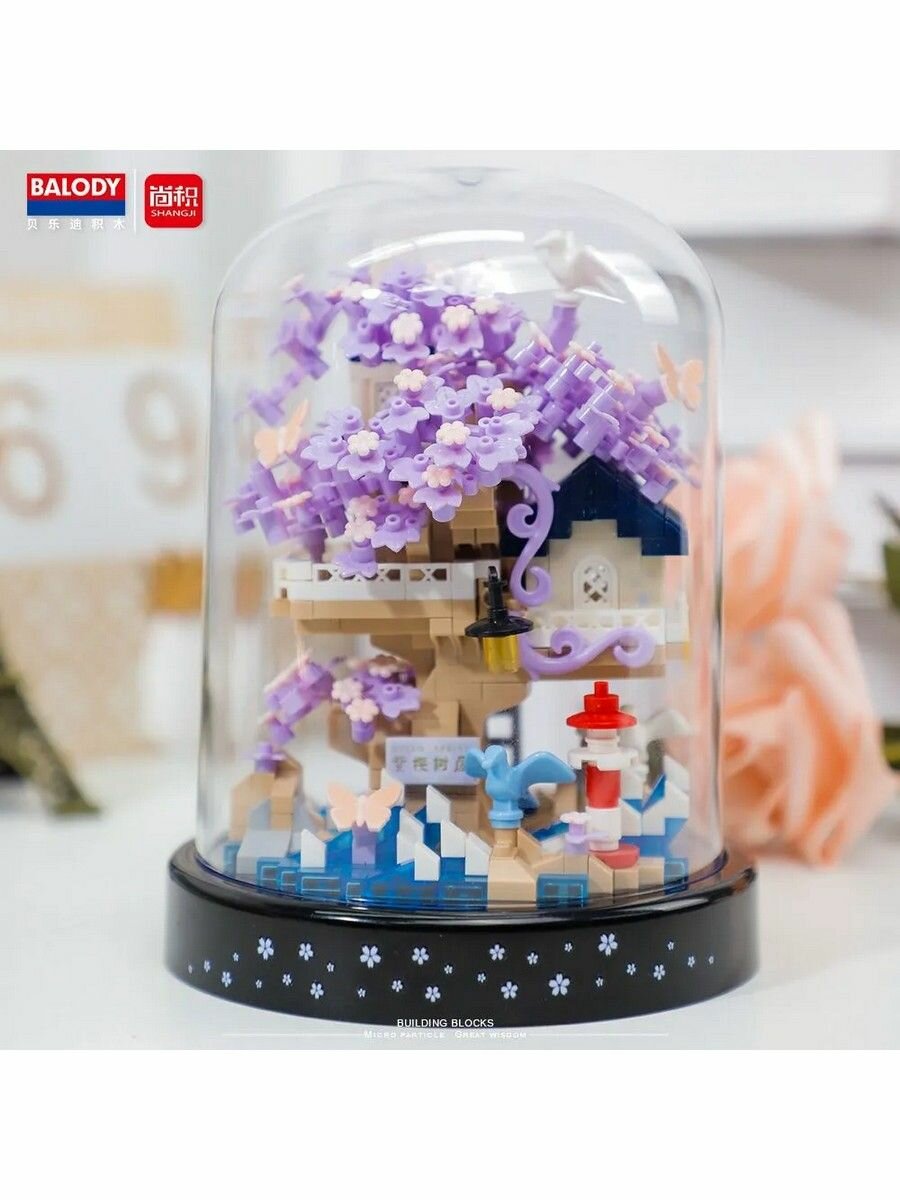 Конструктор Balody 16526 "Домик на дереве с цветущей вишней", 784 детали