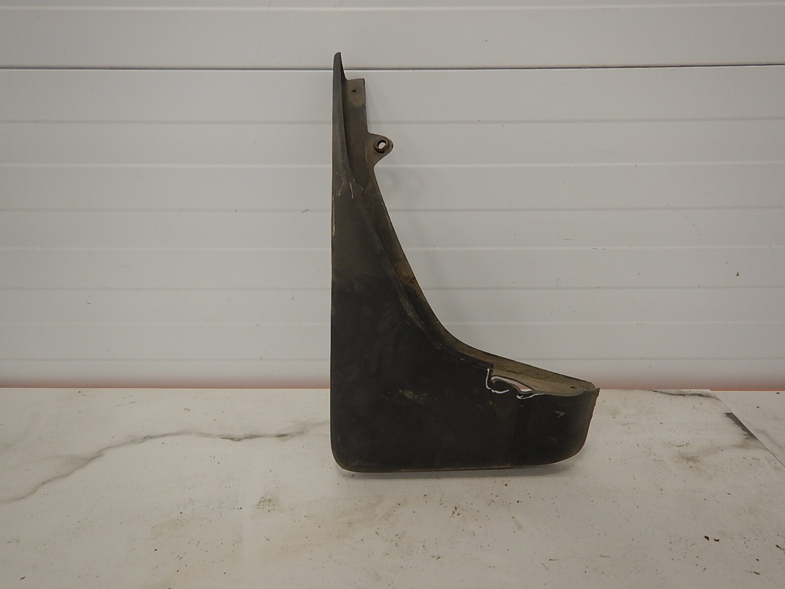 Б/У Брызговик задний левый, Land Rover (Ленд Ровер)-FREEER 2 (07-14) LAND ROVER FREELANDER 2 (07-14) Царапины,трещина. 6...