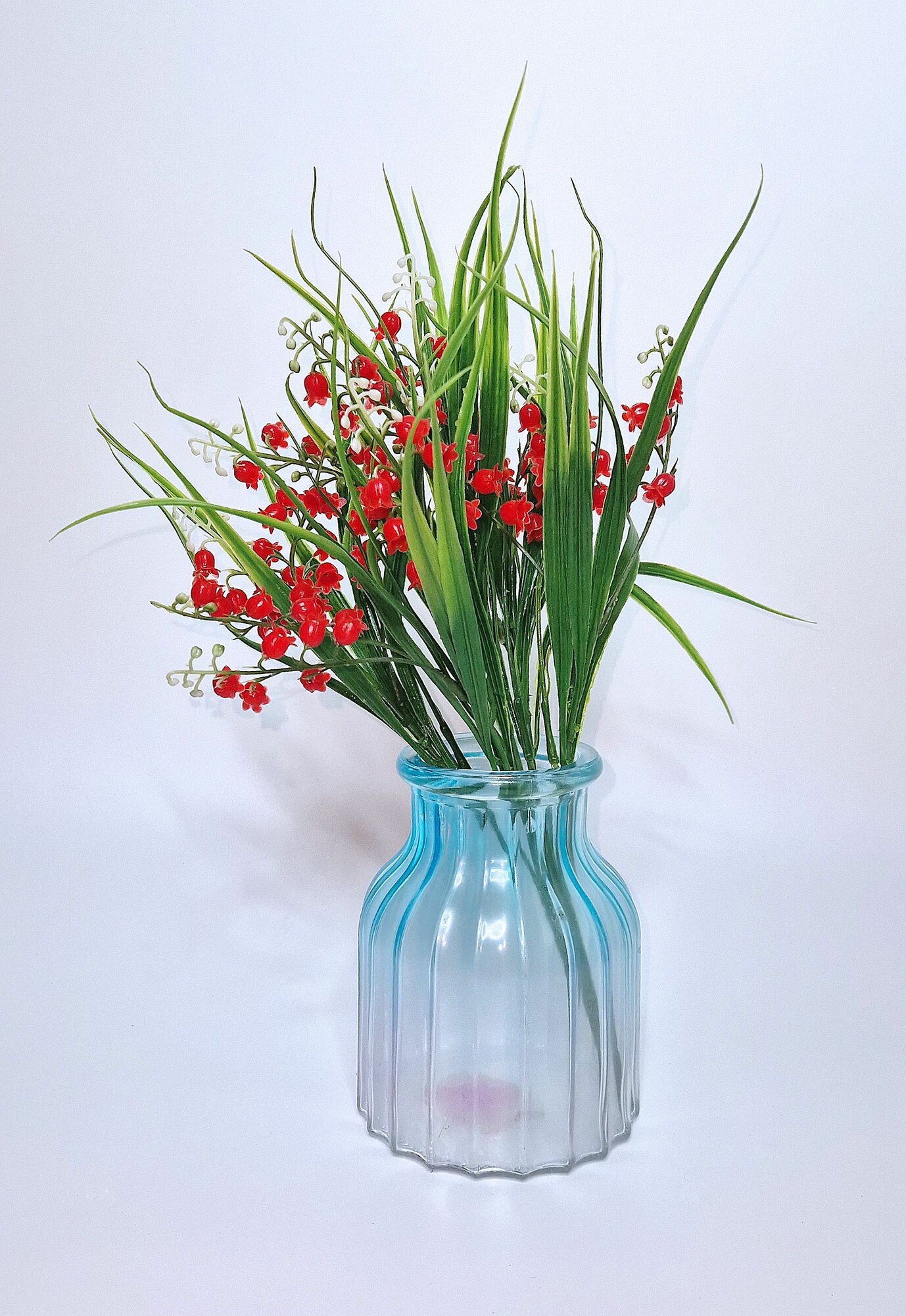 Искусственные цветы, ландыши, красные, пластиковые, декоративные, 1 шт