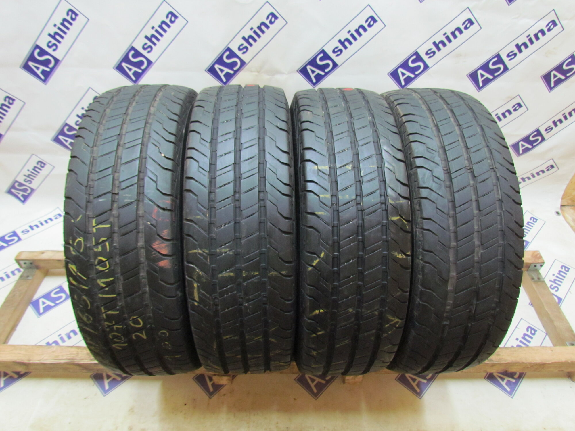 Continental ContiVanContact 400 205 65 R16 C летние БУ шины 5-10% износ , артикул 0023655