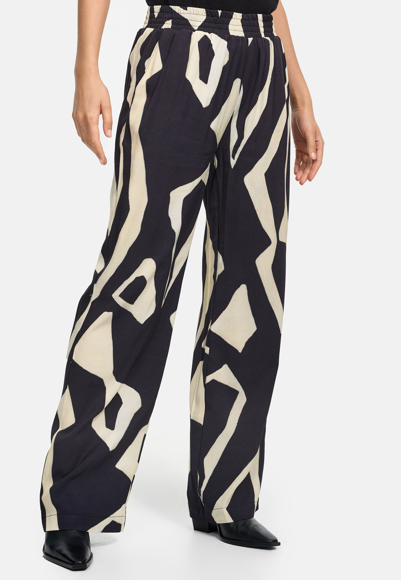 Брюки трубы