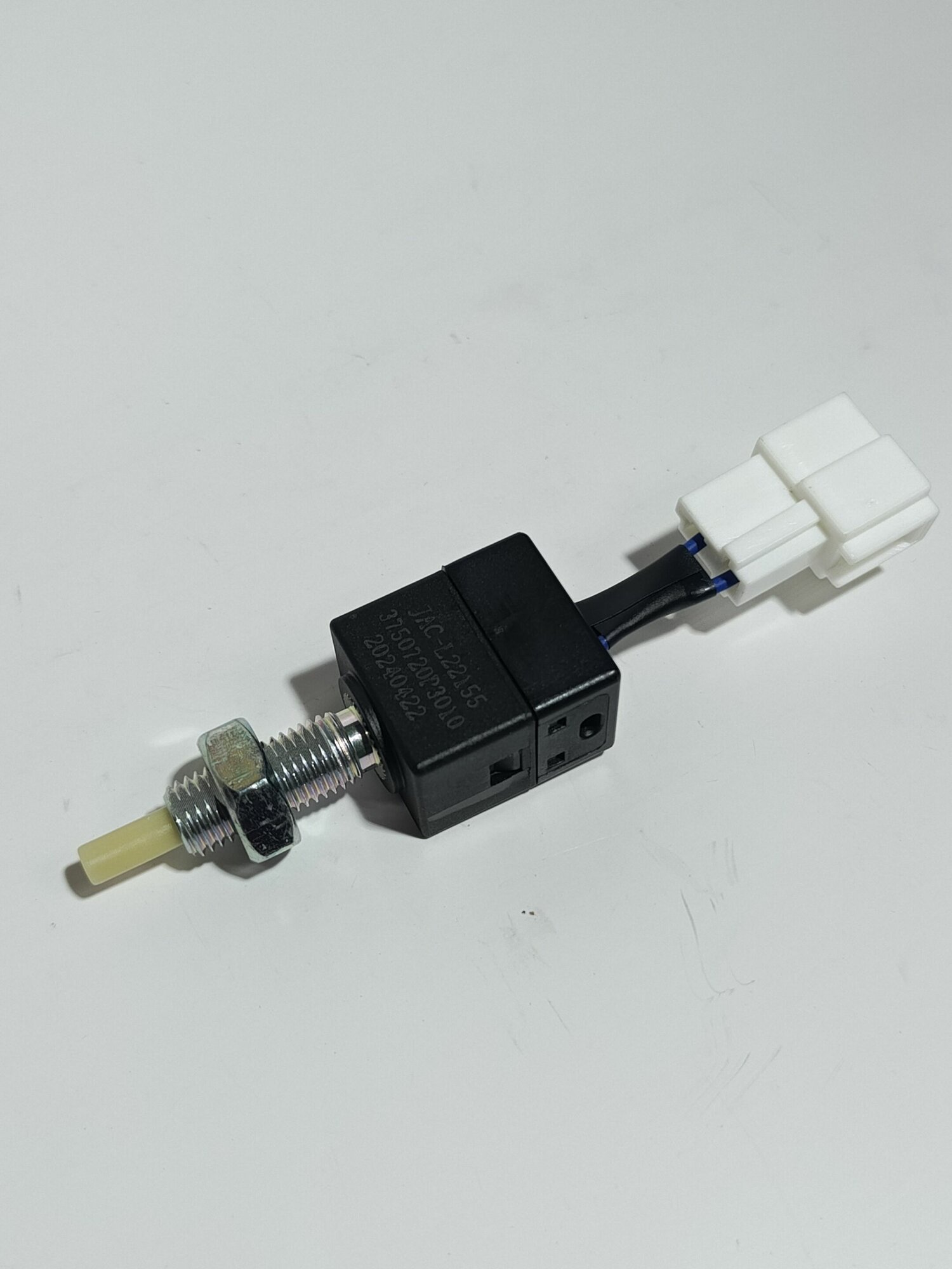 Датчик педали сцепления JAC T6 [2.0 16V 6MT пикап 4X4 Turbo дизель] 3750720P3010