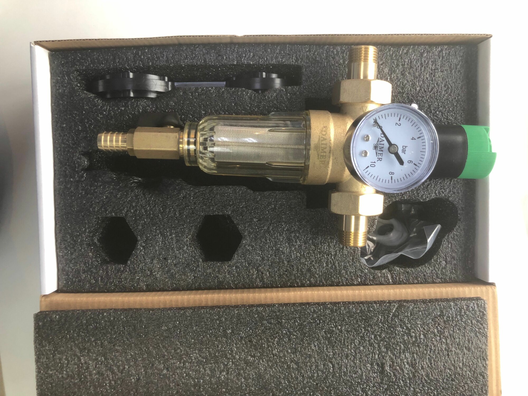 Фильтр с редуктором давления и манометром 1/2" Daimer стеклянный корпус