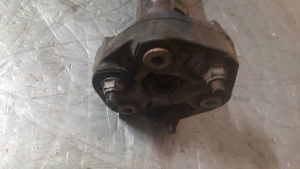 Карданный вал BMW 3 E90/E91 2005 7527339