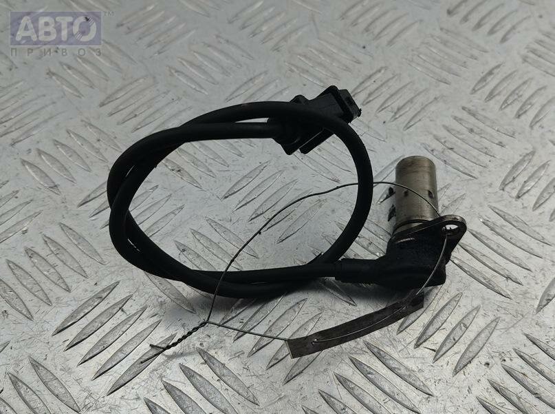 Датчик положения коленвала Volkswagen Passat B5