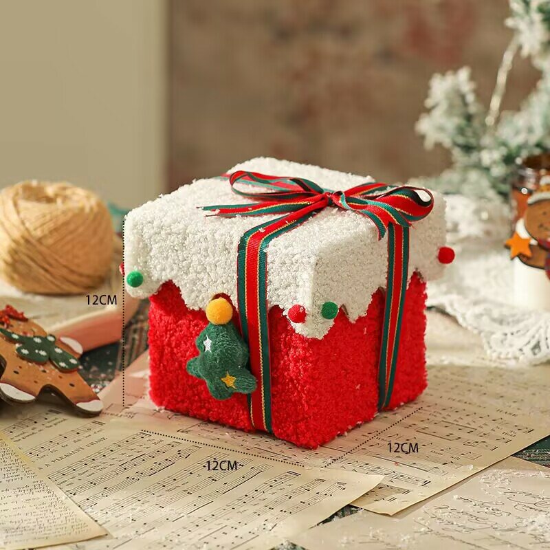 Creative Christmas apple packaging box high-end thick flannel Christmas gift box high-value candy gift box empty box