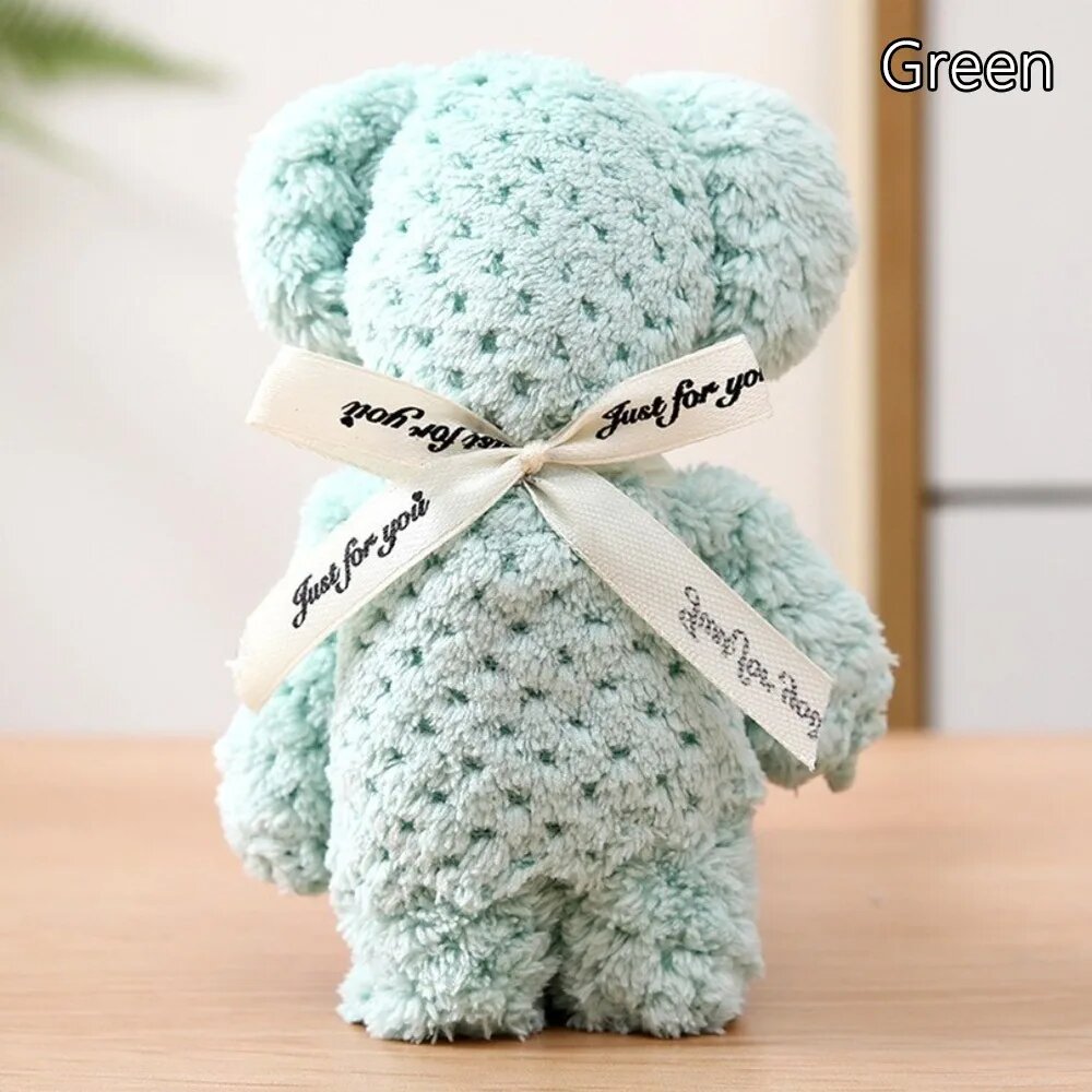 Коралловое бархатное полотенце с медведем Green