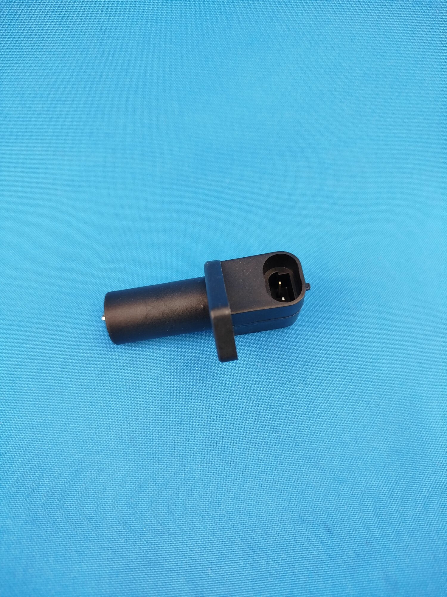 Датчик коленвала "Cartronic" для автомобилей ВАЗ 2110-12 (191.3847/2112-3847010-04)