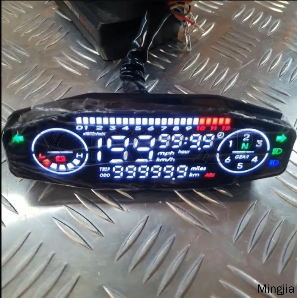 Приборная панель для мотоцикла, эндуро и питбайка с LCD экраном, датчиком скорости, тахометром и показом пробега