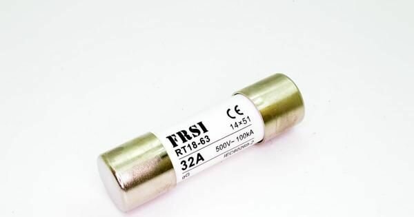 Предохранитель FRZ RT18-63 500V 32A GG Предохранитель gG 32А 500VAC 14x51мм 1шт