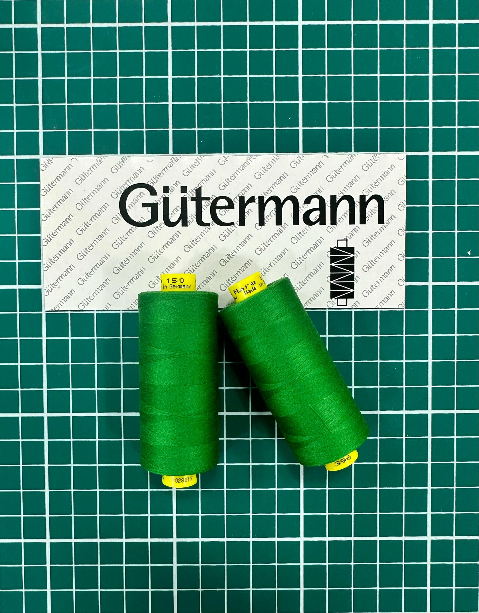 Gutermann Mara 150; col: 396 (1000 м) Нитки для шитья