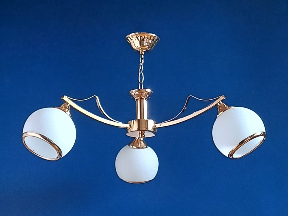 Люстра Люстрамск LS 835/3, подвесная, 3 плафона, E27, площадь освещения 10 кв. м